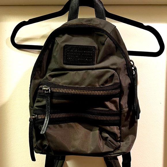 Marc Jacobs | Bags | Marc Jacobs Medium Nylon Backpack | Poshmark